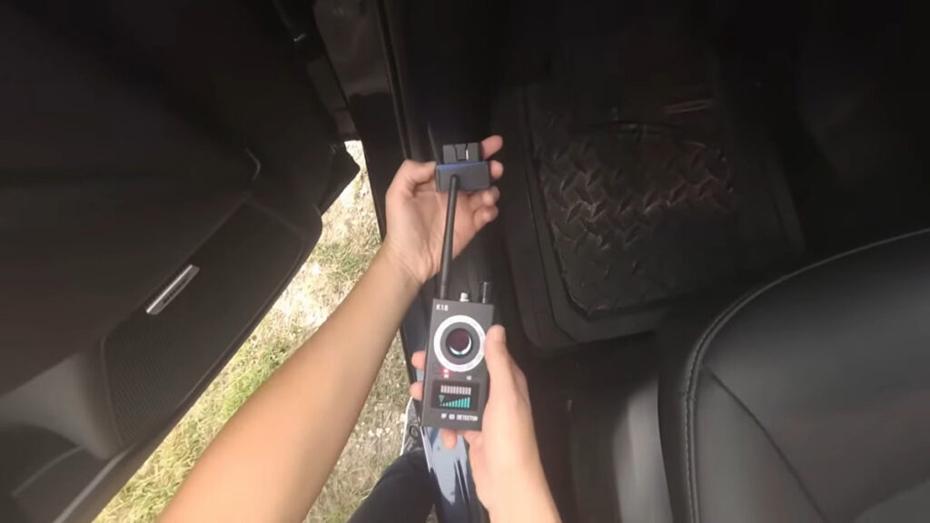 How To Find A GPS Tracker On Your Car? (3 Methods)